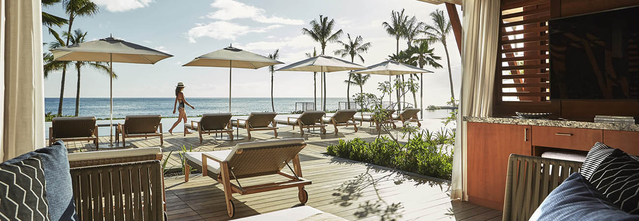 7 Classy Hawaii Poolside Cabanas | TravelAge West